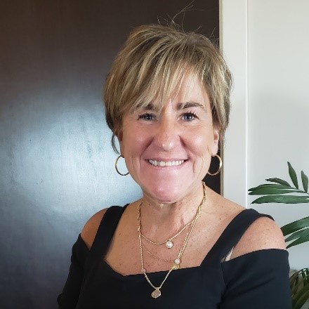 Volunteer Spotlight: Teresa Czaplewski